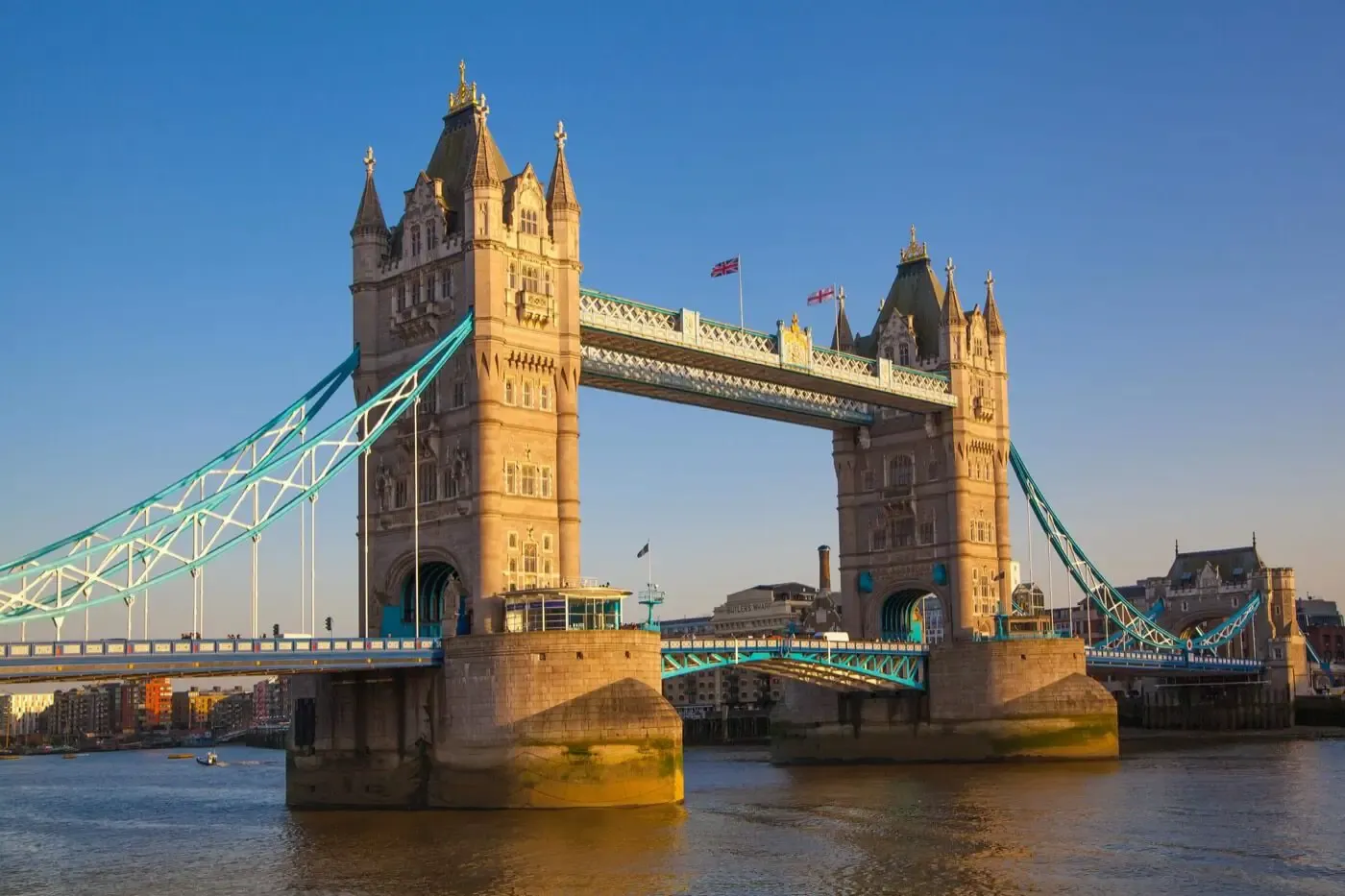 Veerboten naar Engeland - Routes, Dienstregelingen, Prijzen - Direct ...